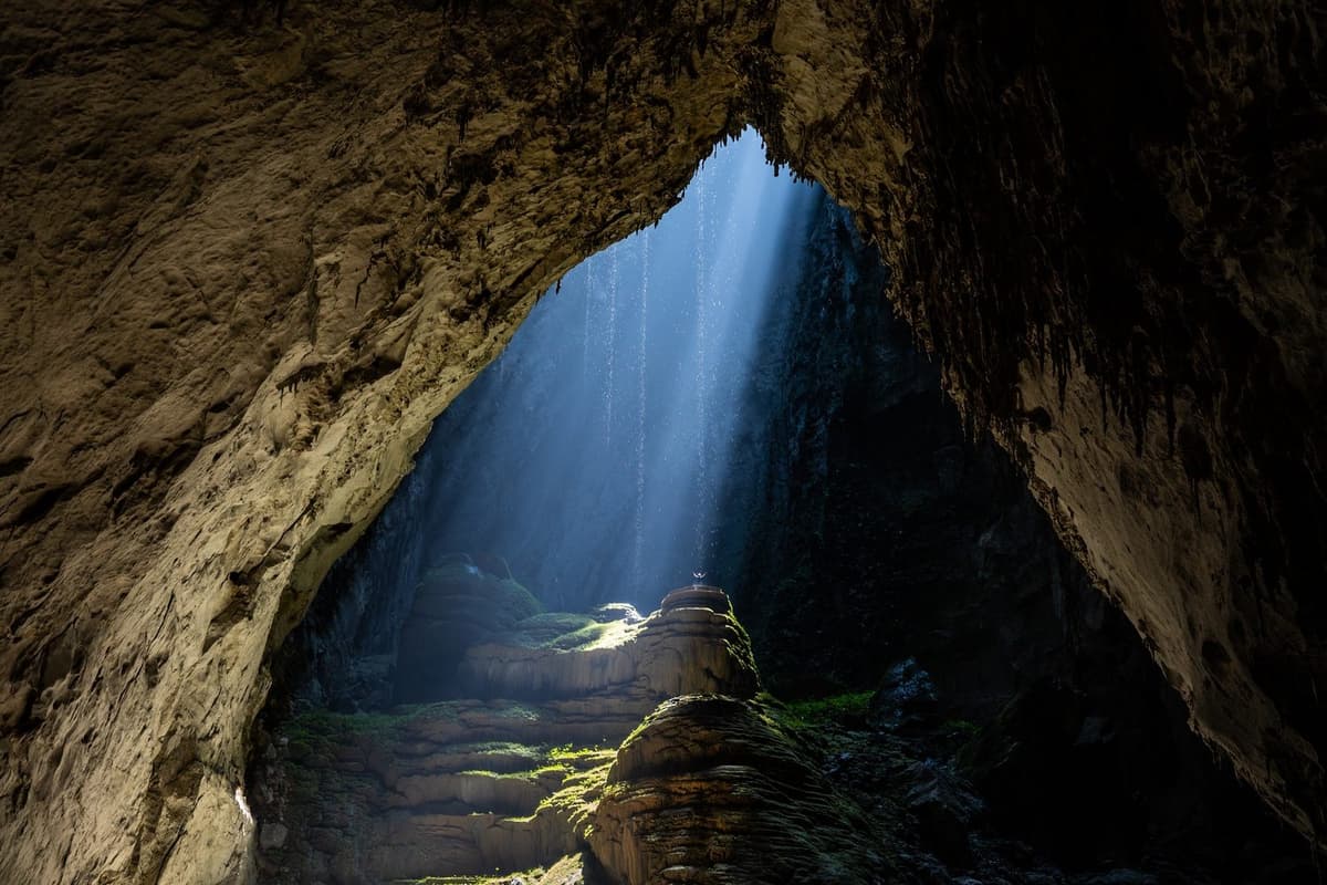 Wedding Cake in Son Doong Cave: The giant stalagmite in Doline 1